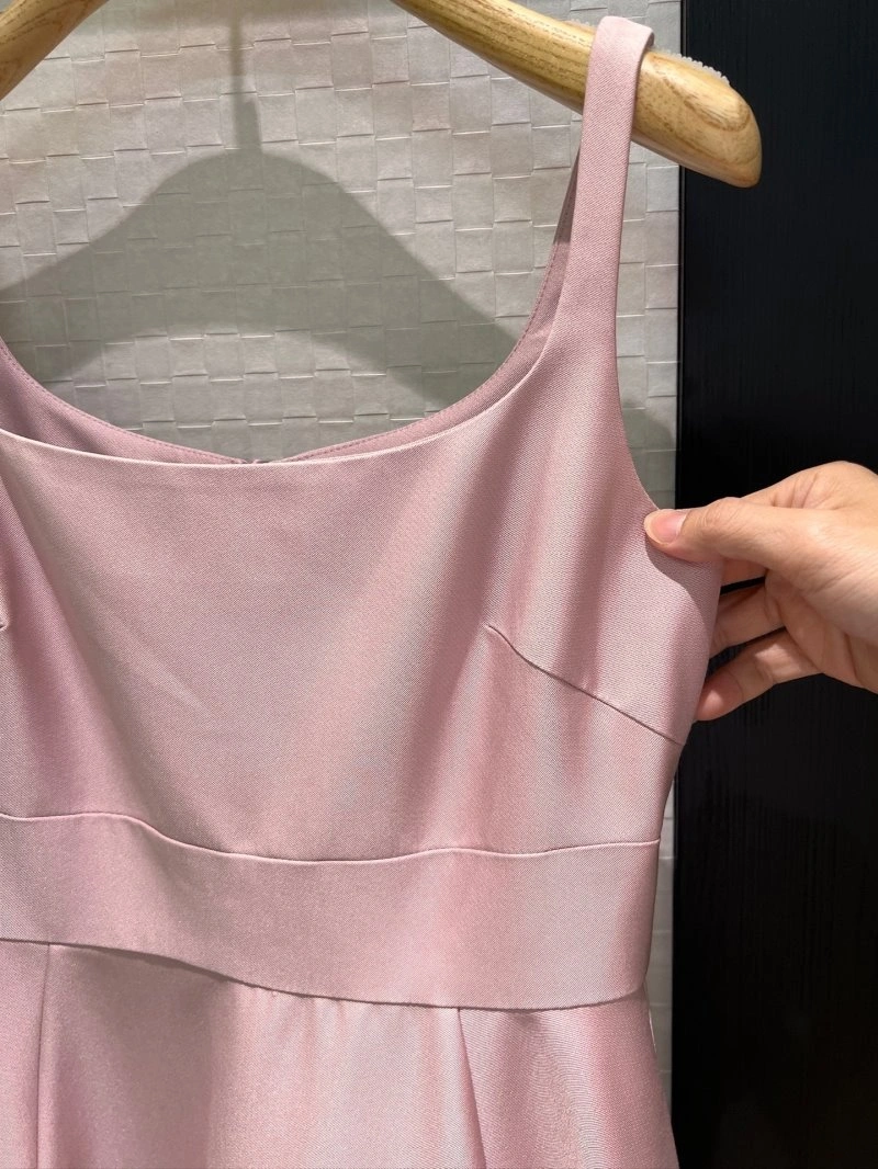 Real Unclassified Brand Dress