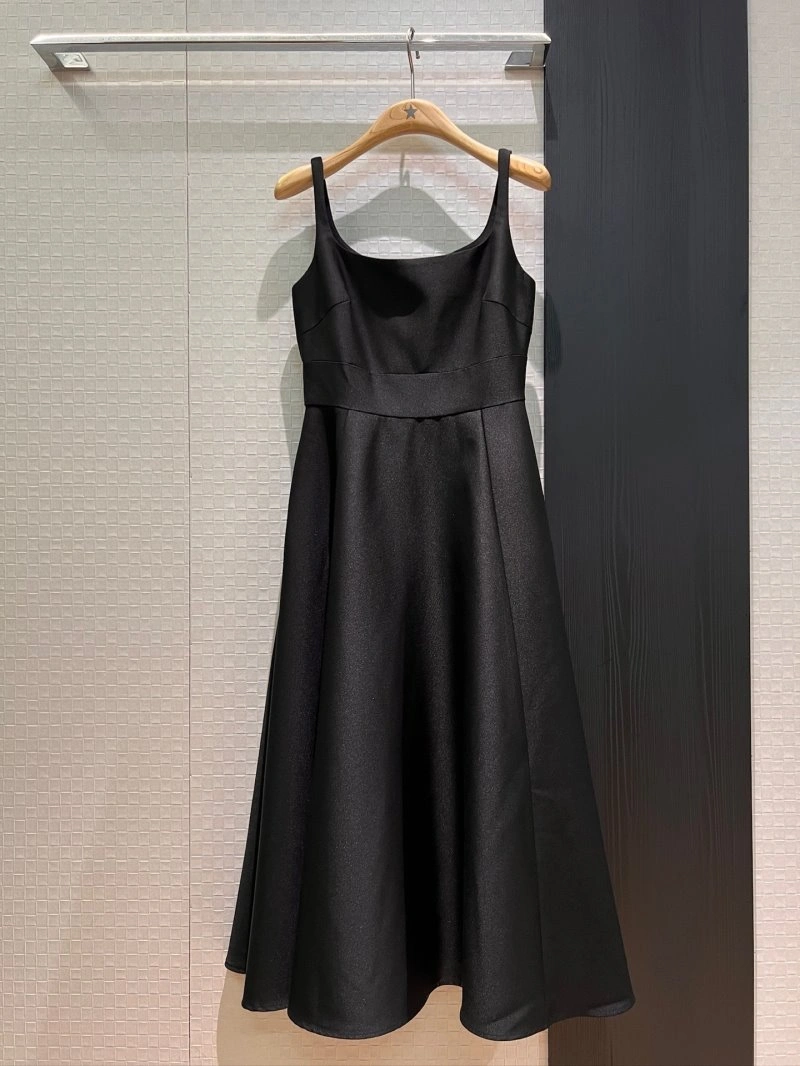 Unclassified Brand Dress