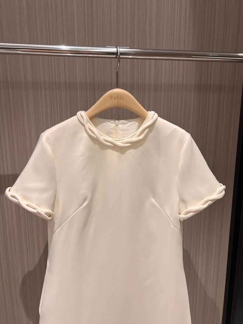 Inexpensive Unclassified Brand Dress