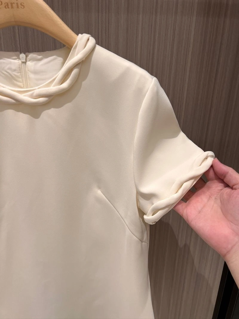 Inexpensive Unclassified Brand Dress