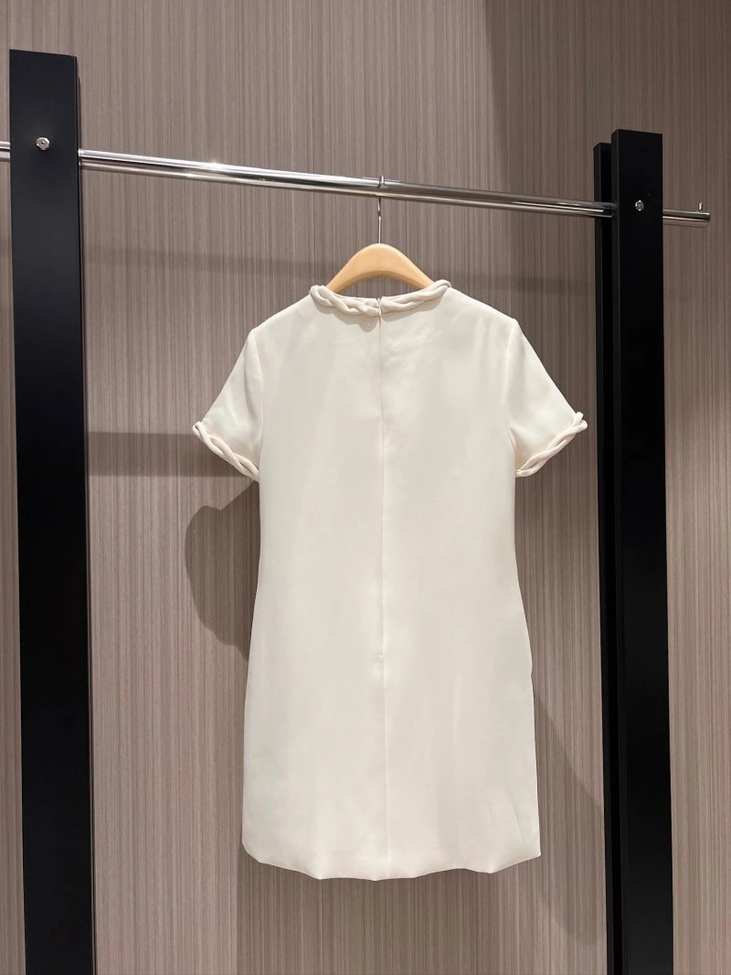 Inexpensive Unclassified Brand Dress