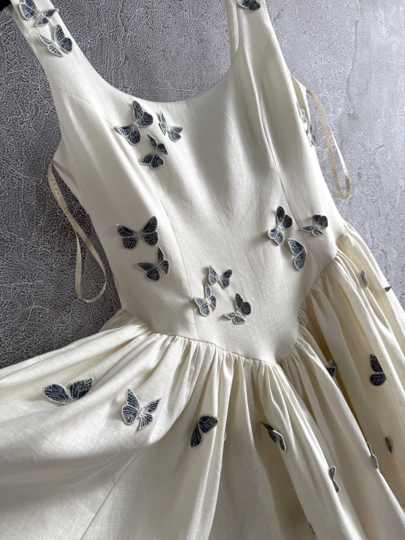 Discounted Unclassified Brand Dress