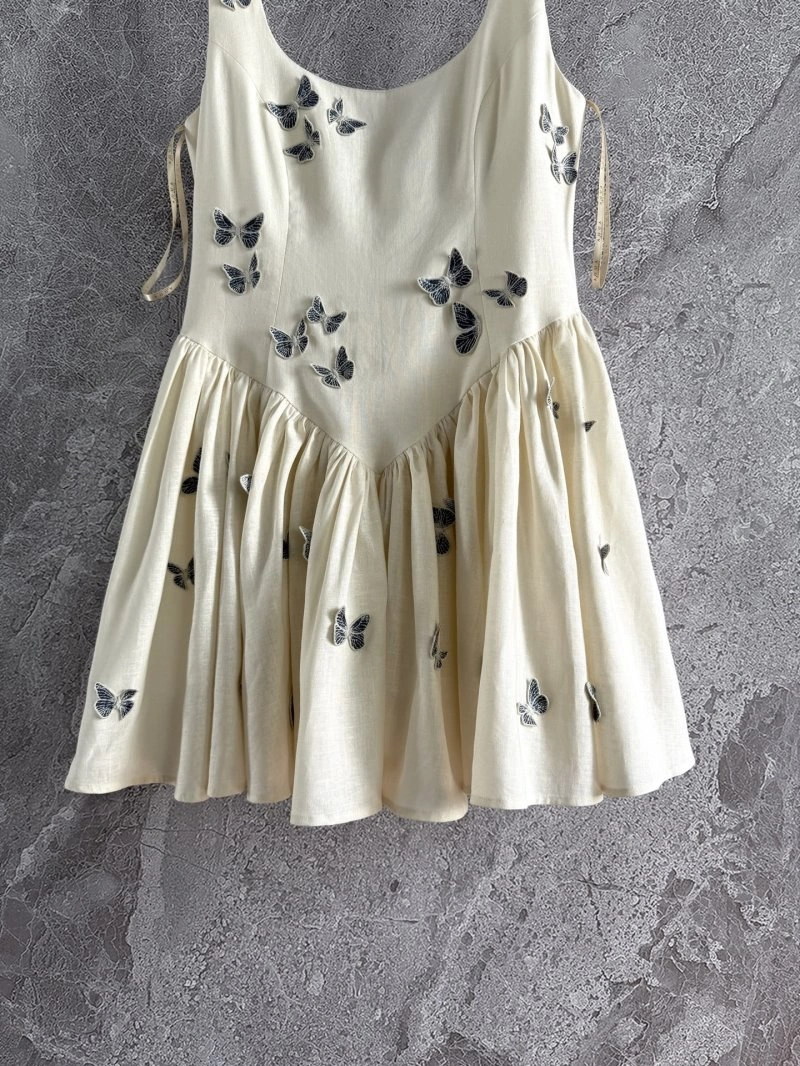 Discounted Unclassified Brand Dress