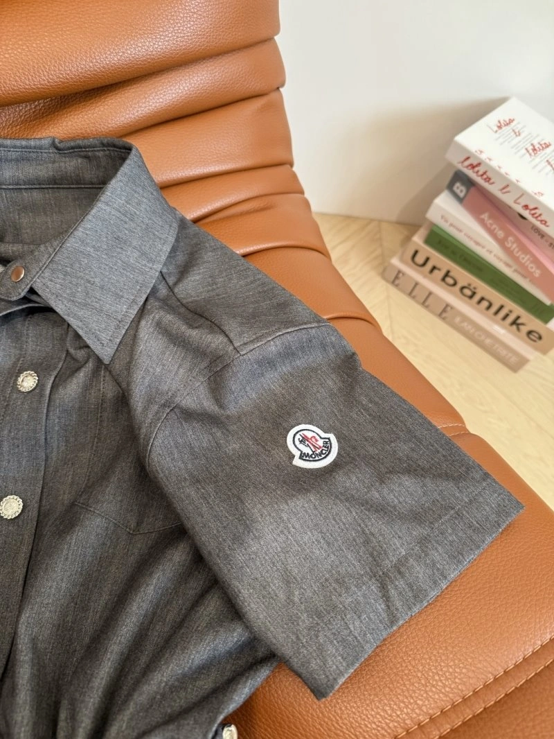 Genuine Unclassified Brand Dress
