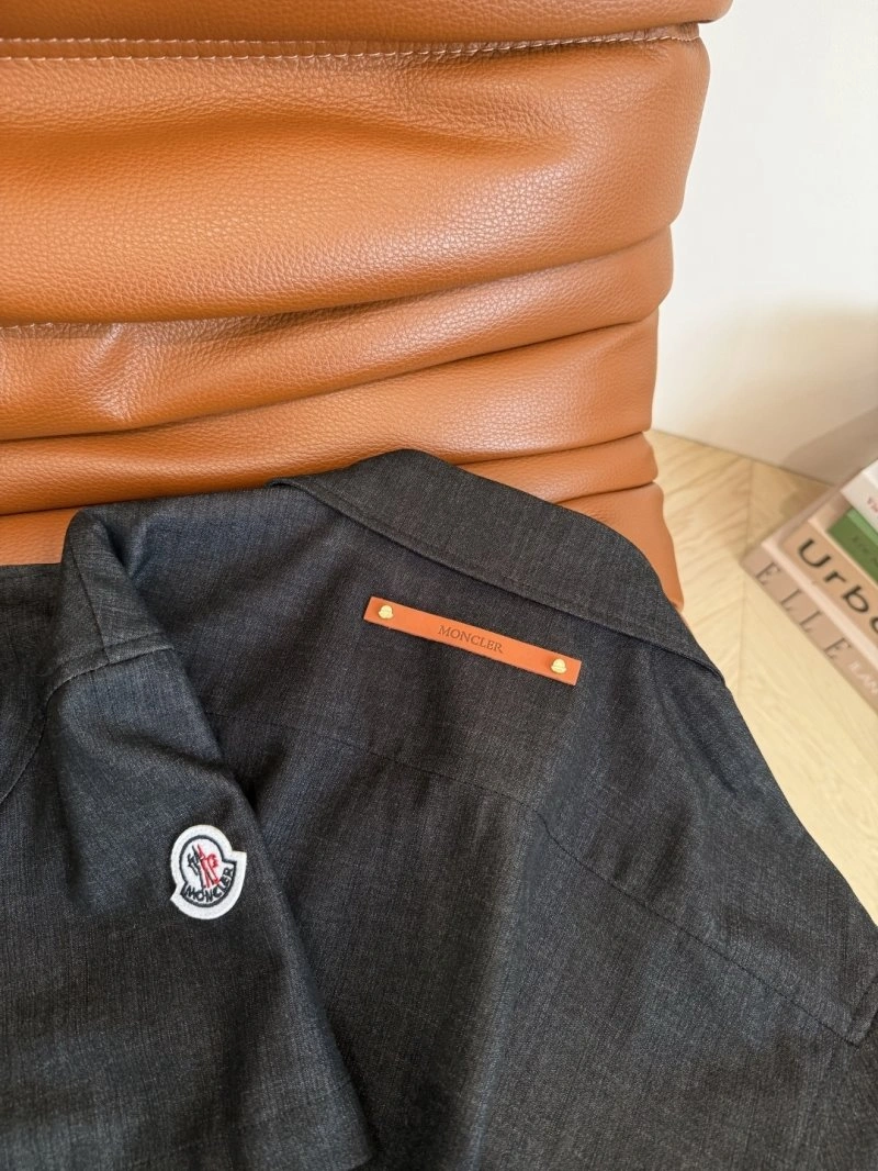 Genuine Unclassified Brand Dress