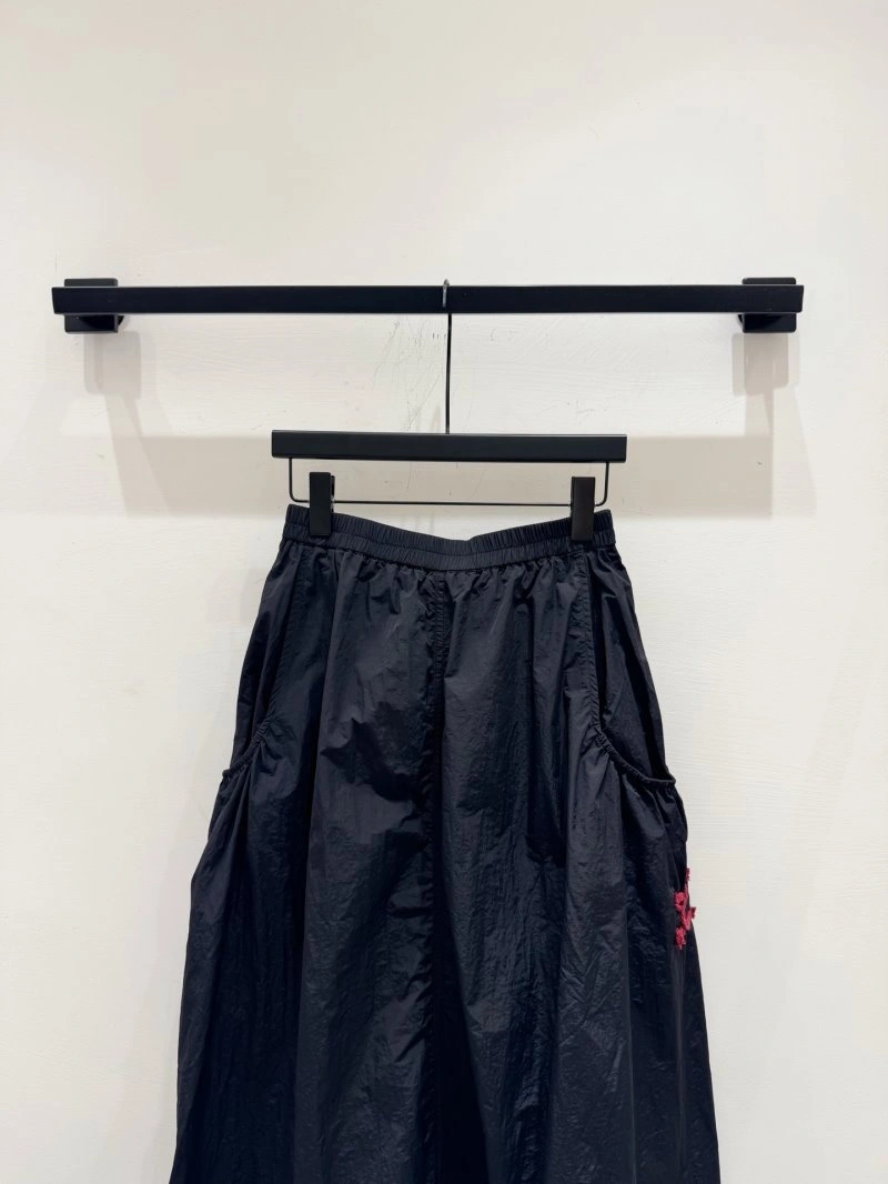 Indistinguishable Unclassified Brand Dress
