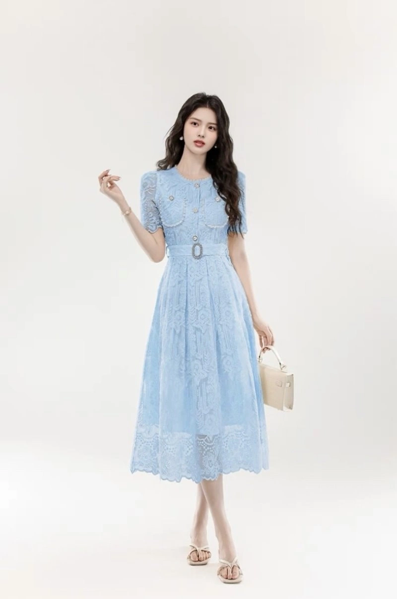 Indistinguishable Unclassified Brand Dress