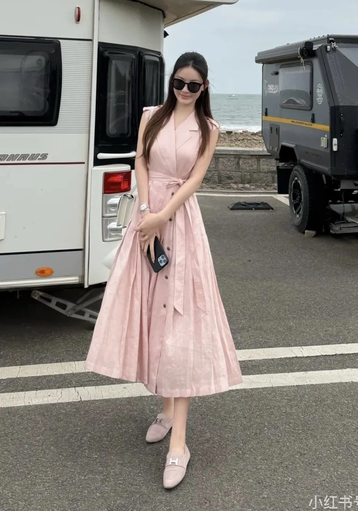 Precise copy Unclassified Brand Dress
