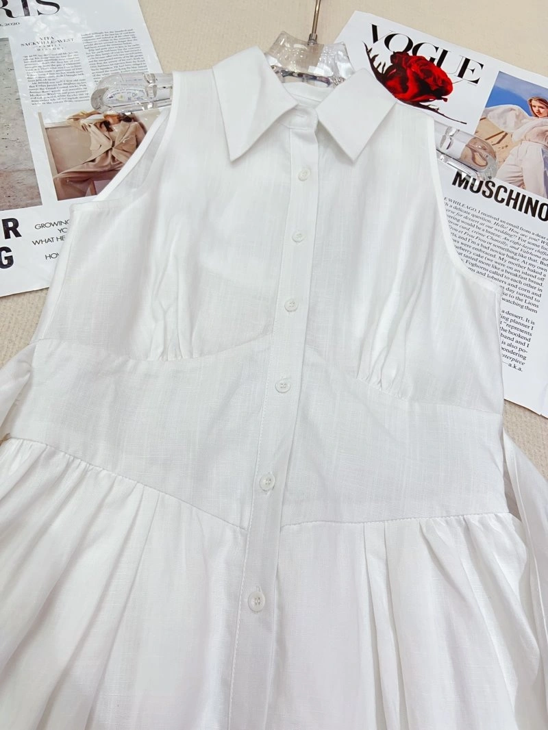 Genuine Unclassified Brand Dress