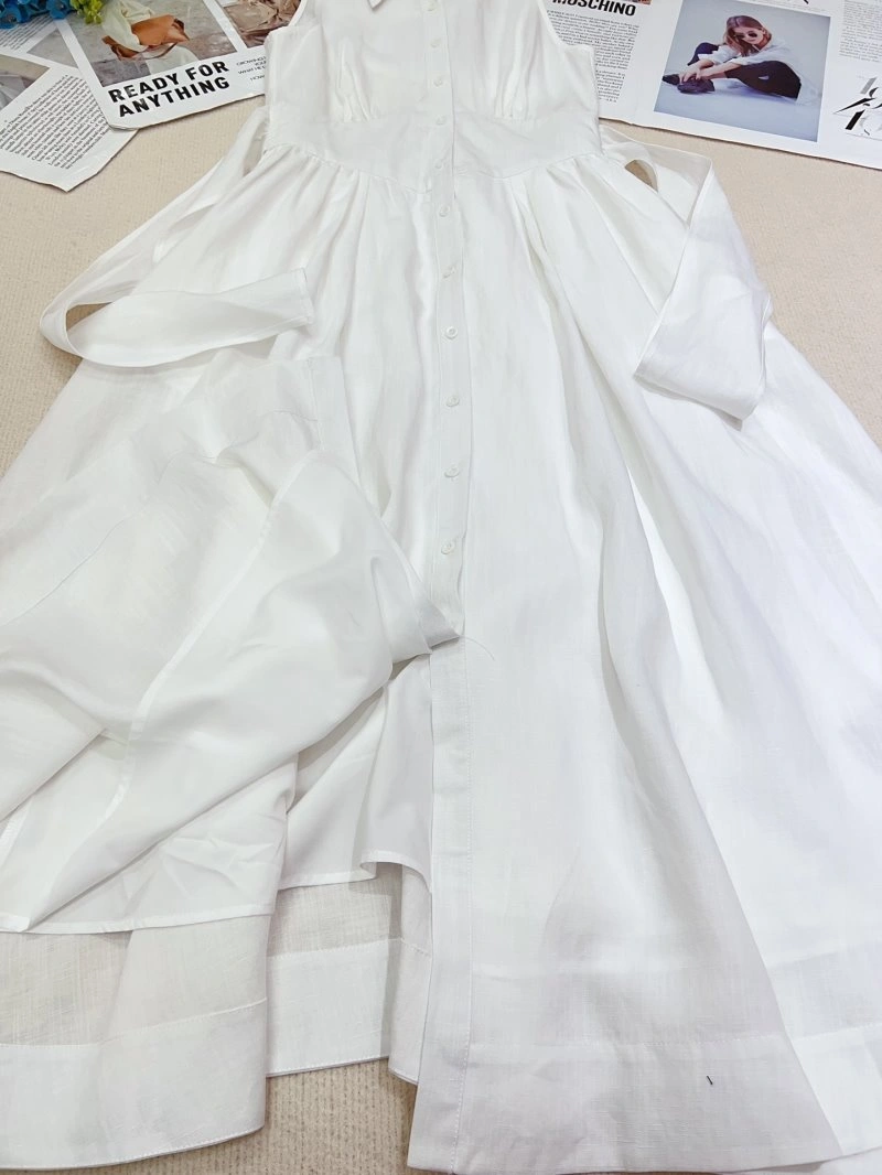 Genuine Unclassified Brand Dress