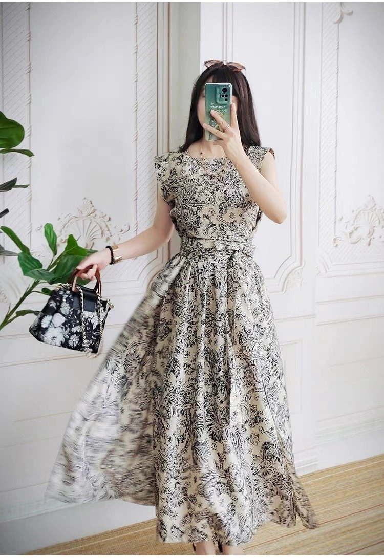 Unclassified Brand Dress