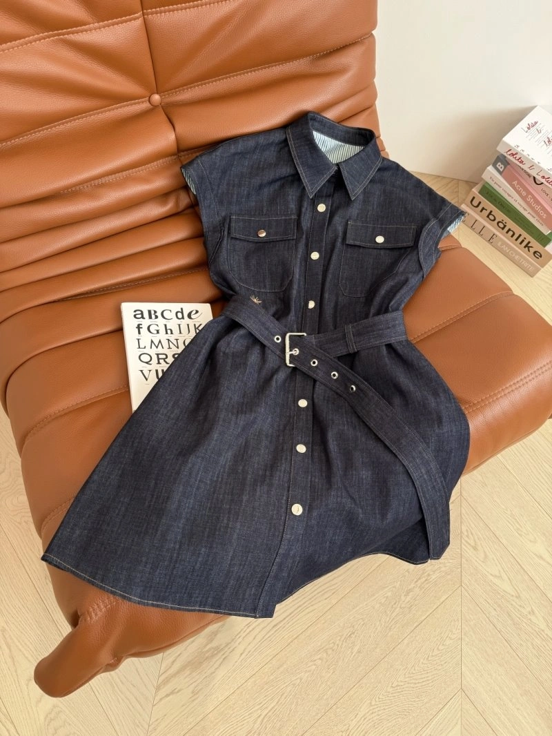 Unclassified Brand Dress