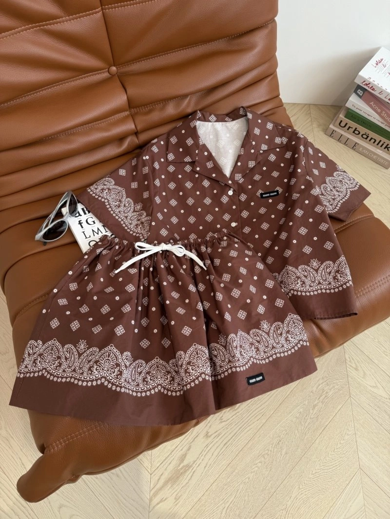 Brand-authenticated Unclassified Brand Dress