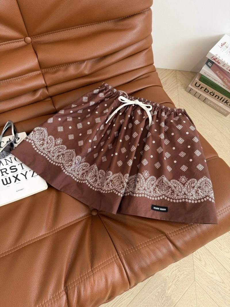 Brand-authenticated Unclassified Brand Dress