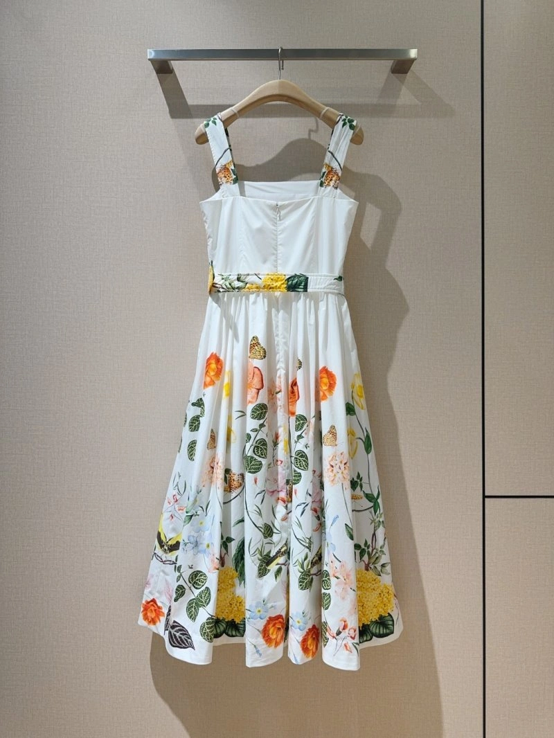 Cut-rate Unclassified Brand Dress