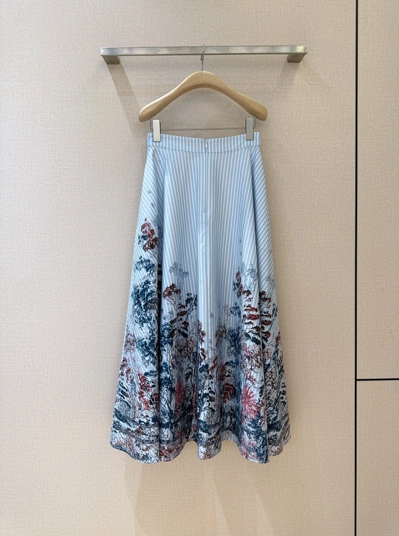 Cut-rate Unclassified Brand Dress