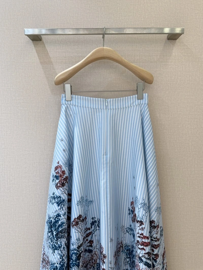 Cut-rate Unclassified Brand Dress