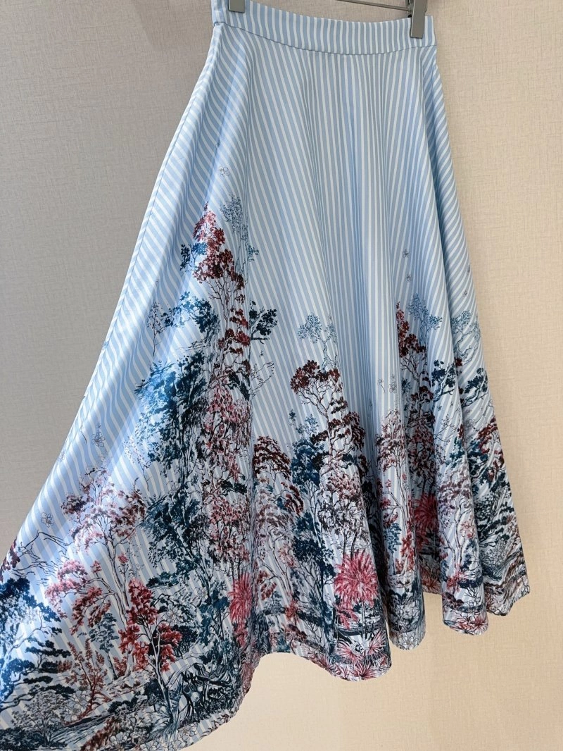 Cut-rate Unclassified Brand Dress