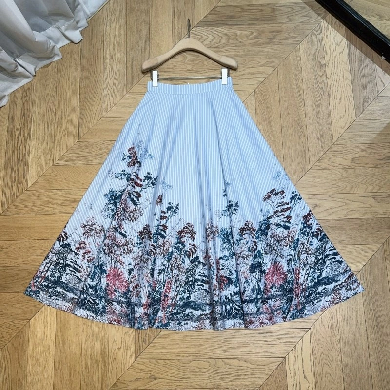 Cut-rate Unclassified Brand Dress