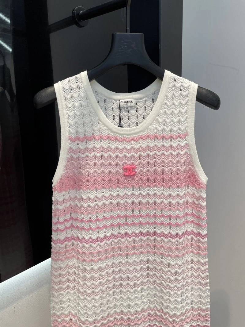 Indistinguishable Unclassified Brand Dress