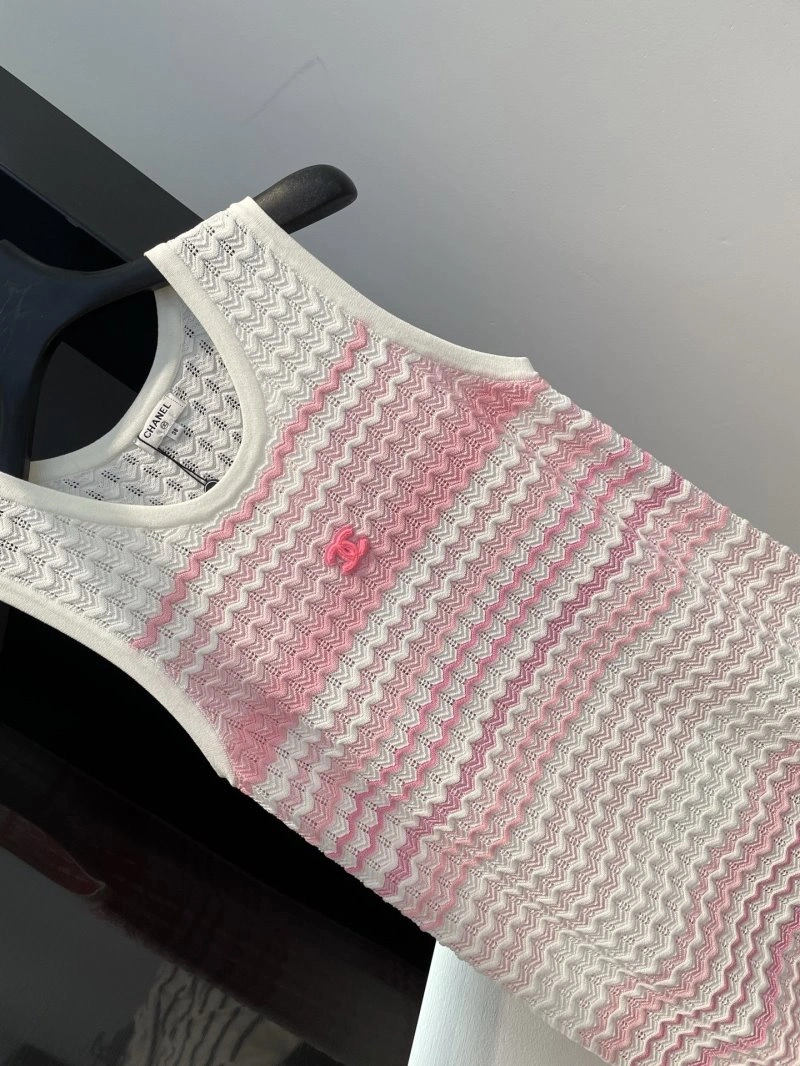 Indistinguishable Unclassified Brand Dress