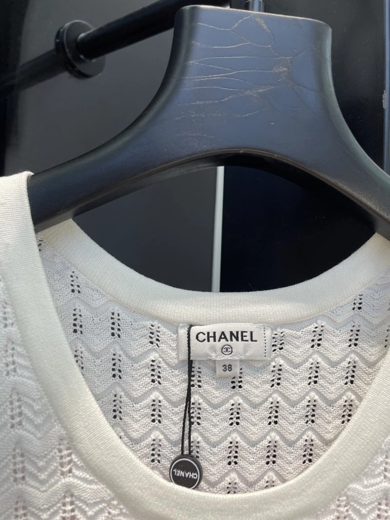 Indistinguishable Unclassified Brand Dress