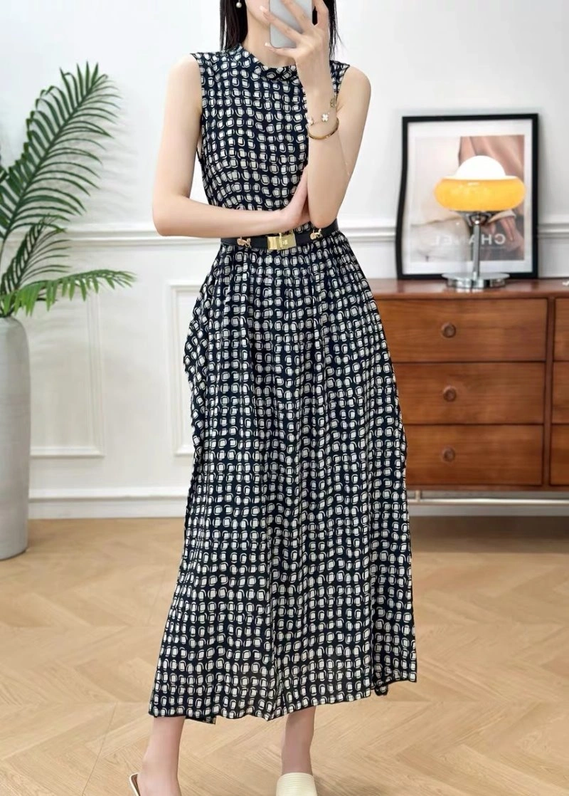 Unclassified Brand Dress