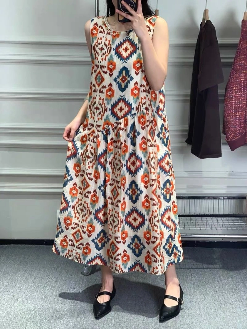 Discounted Unclassified Brand Dress