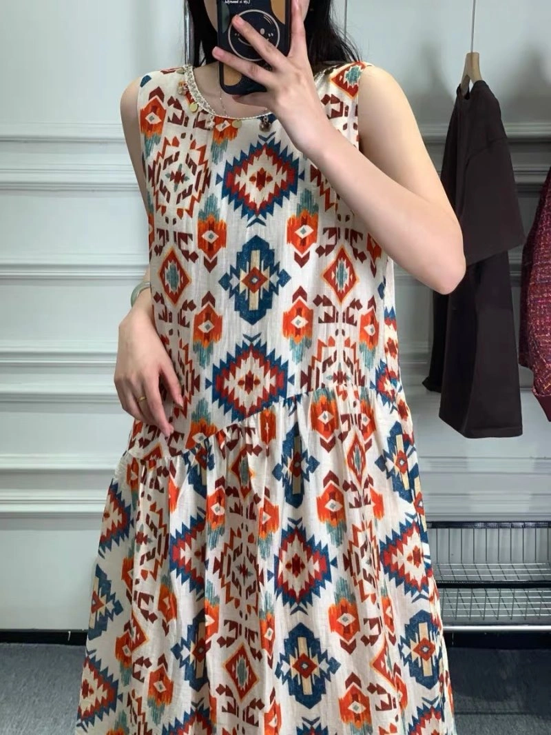 Discounted Unclassified Brand Dress