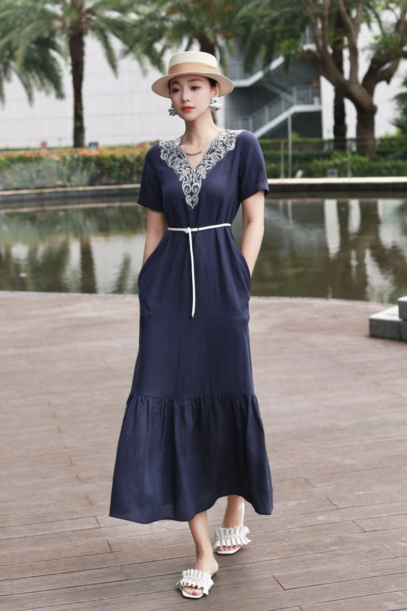 Discounted Unclassified Brand Dress