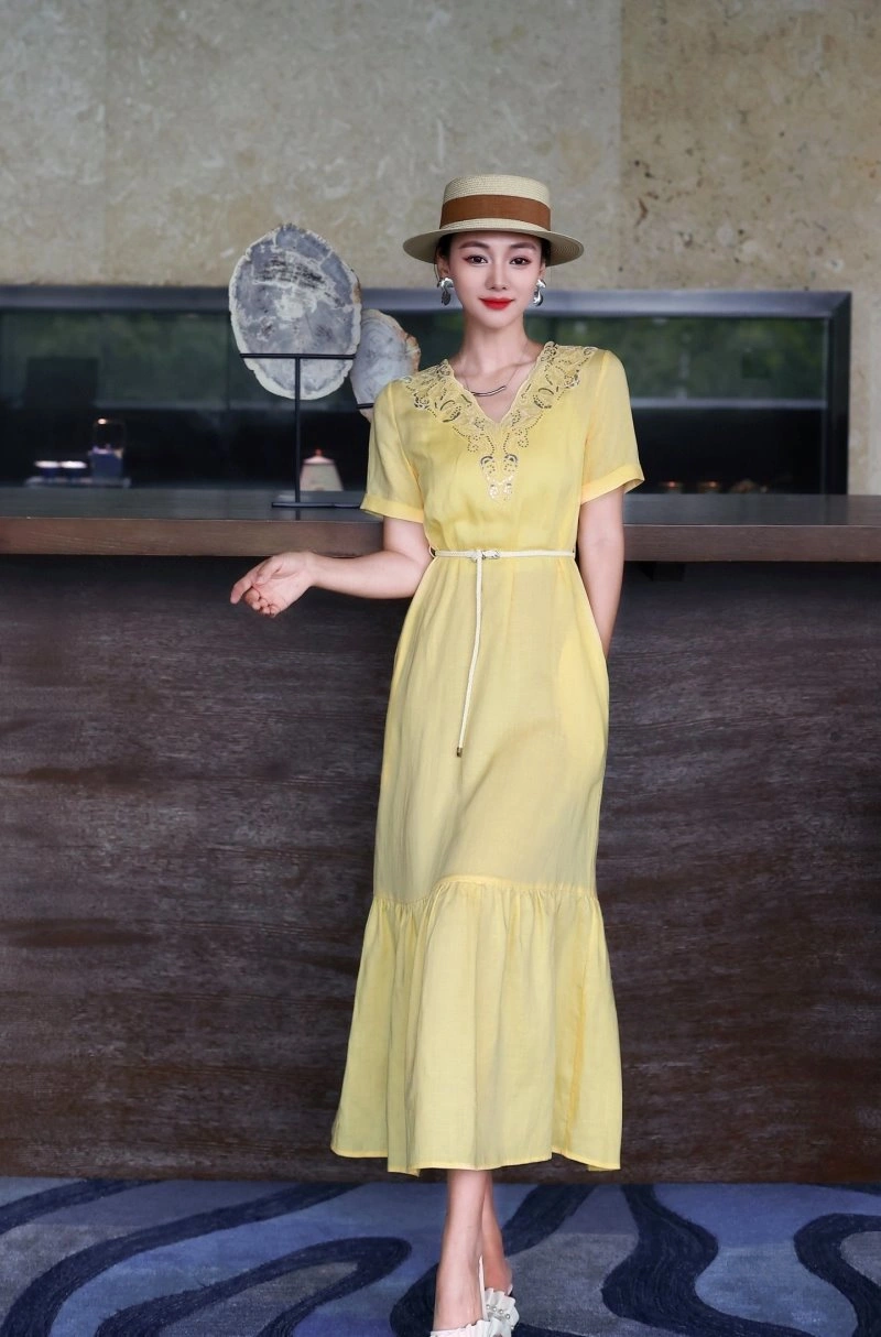 Brand-authenticated Unclassified Brand Dress