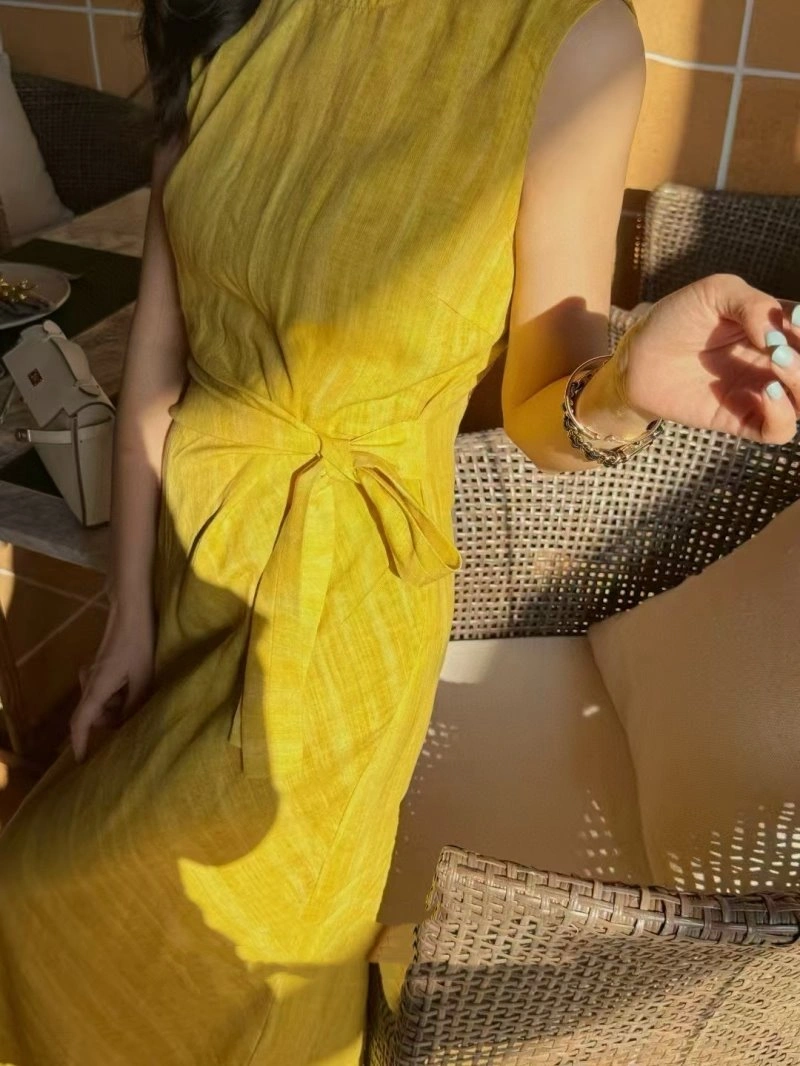 Cut-rate Unclassified Brand Dress