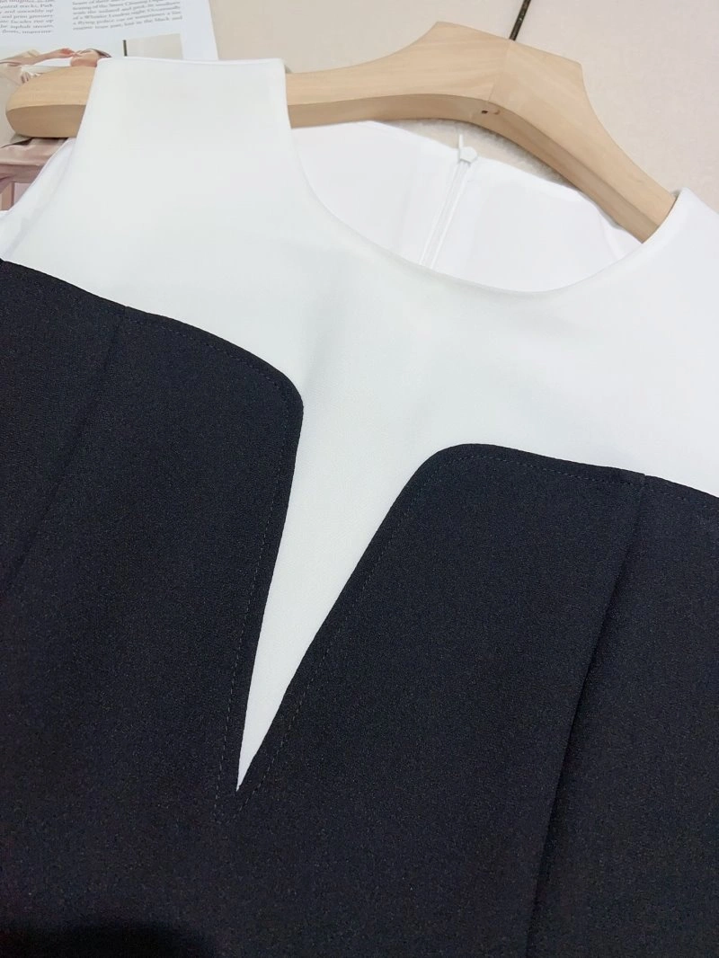 Discounted Unclassified Brand Dress