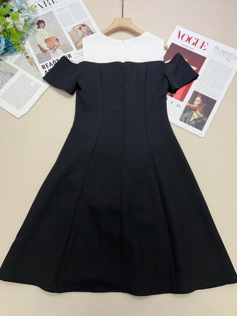 Discounted Unclassified Brand Dress