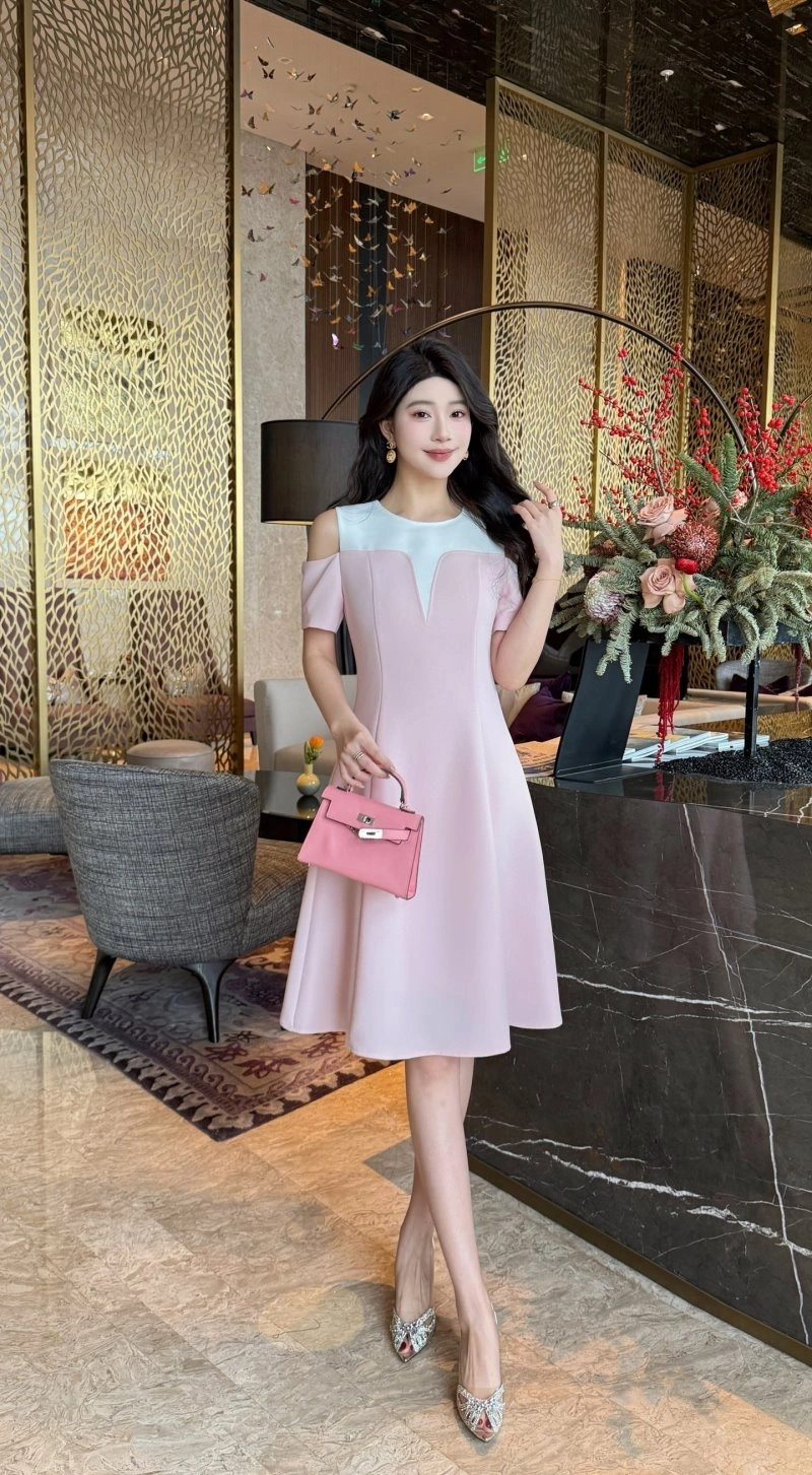 Unclassified Brand Dress