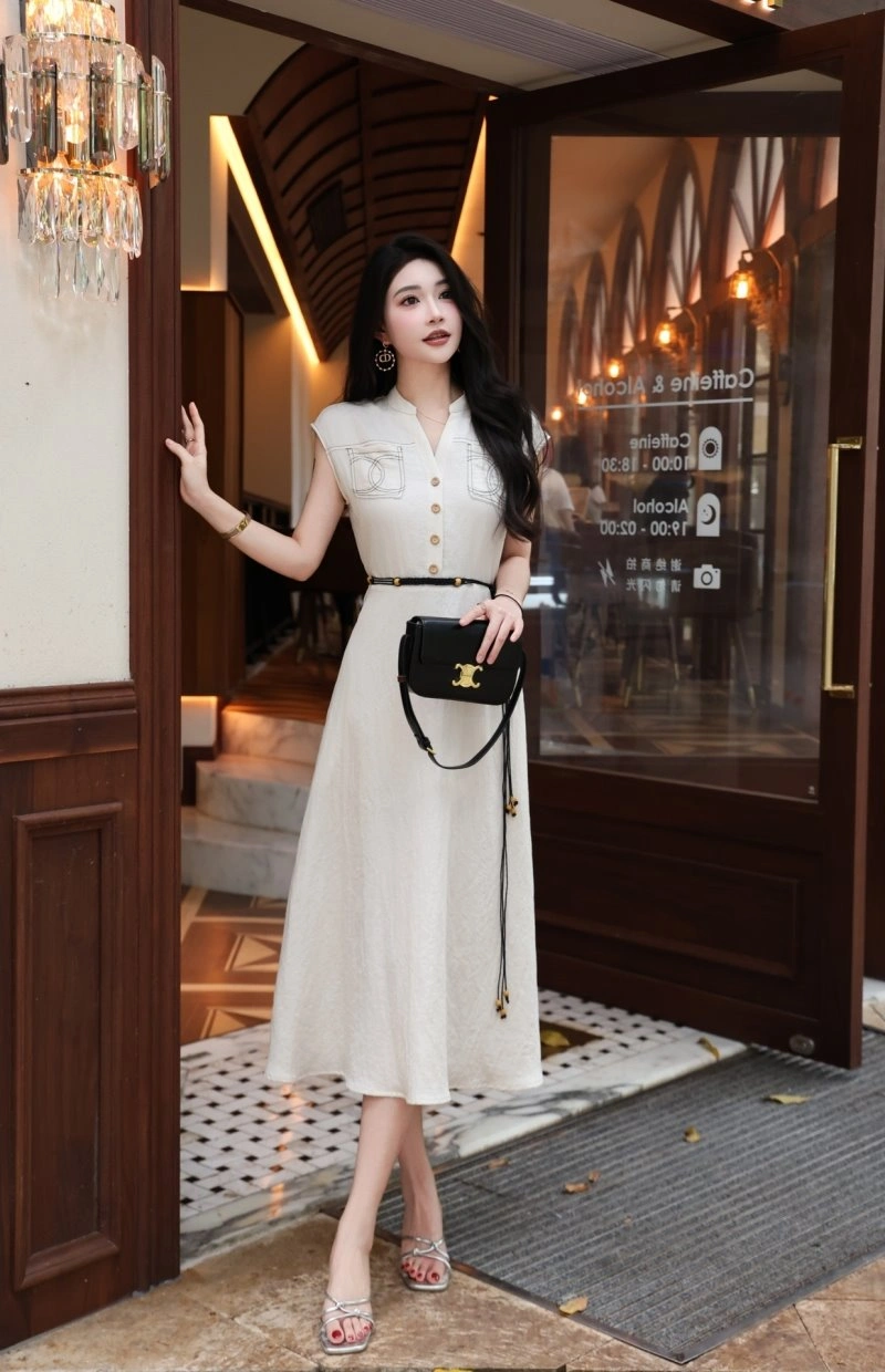 Discounted Unclassified Brand Dress