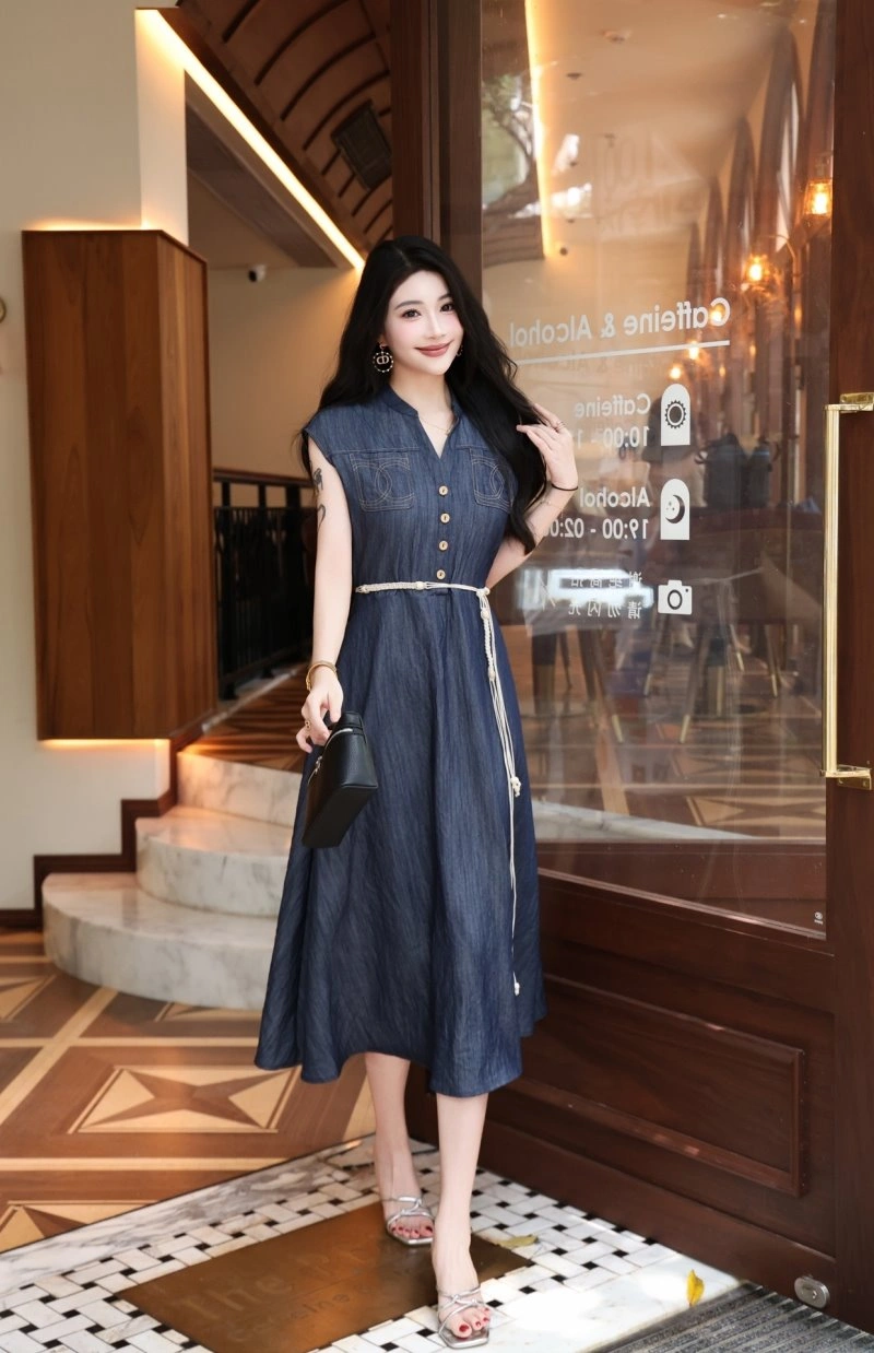 Unclassified Brand Dress