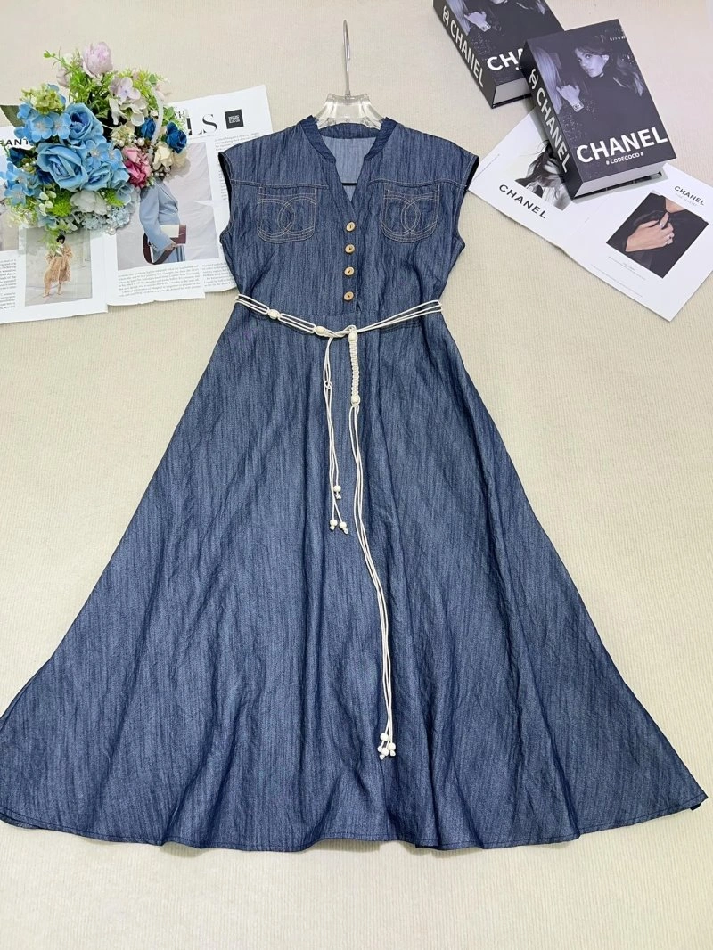 Discounted Unclassified Brand Dress