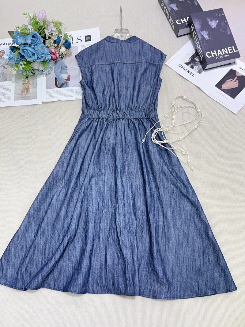 Discounted Unclassified Brand Dress