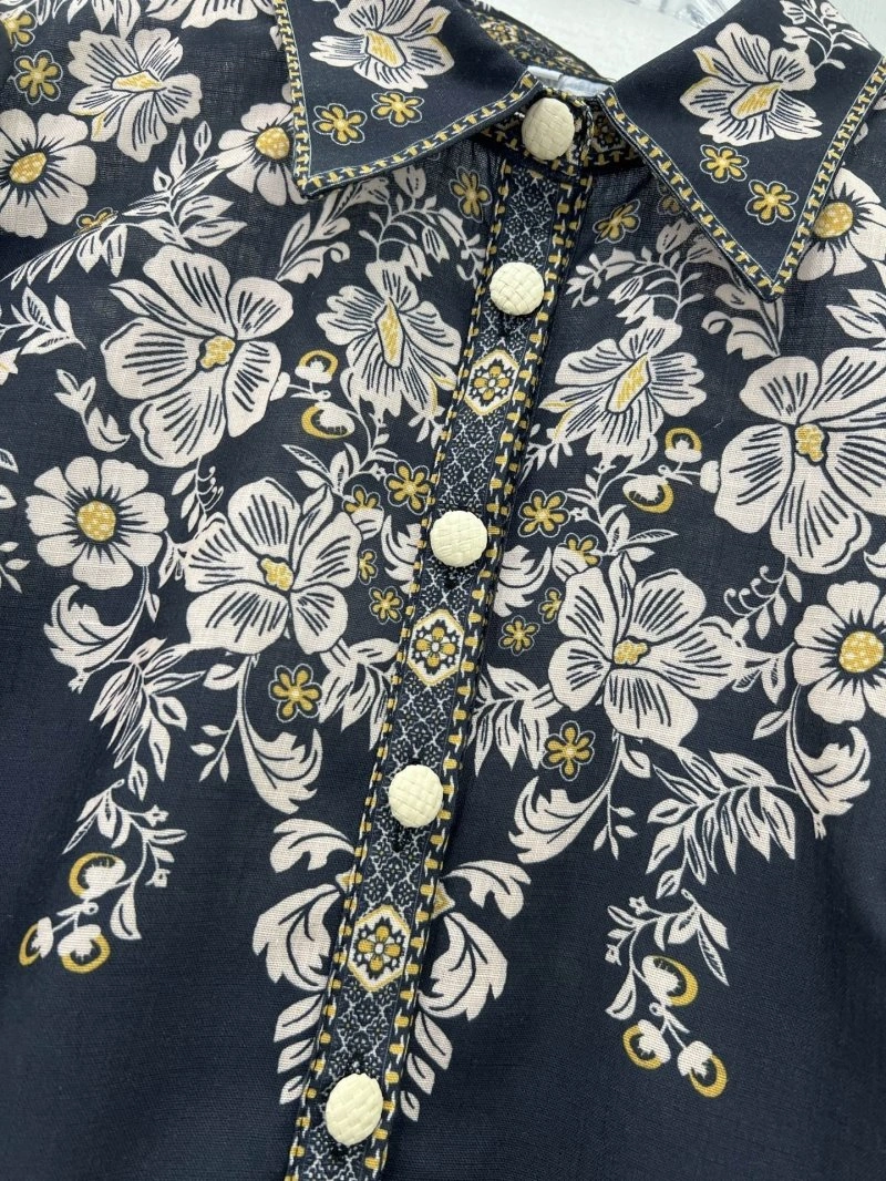 Genuine Unclassified Brand Dress