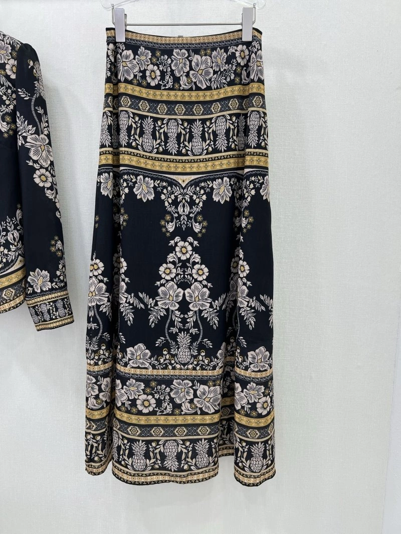 Genuine Unclassified Brand Dress