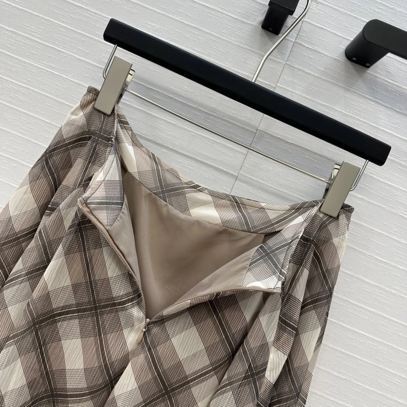 Bargain Unclassified Brand Dress