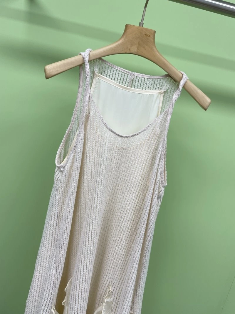 Cut-rate Unclassified Brand Dress