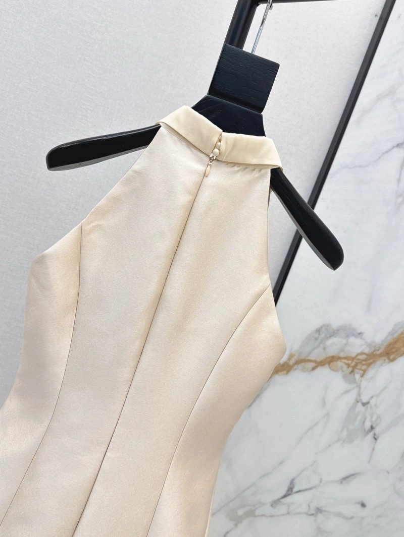 Genuine Unclassified Brand Dress