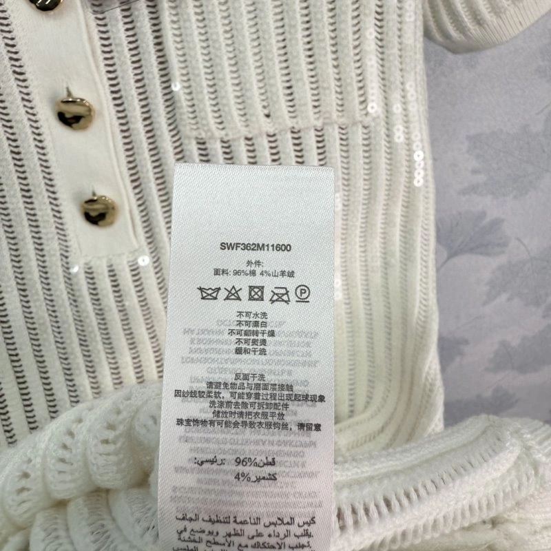 Discounted Unclassified Brand Dress