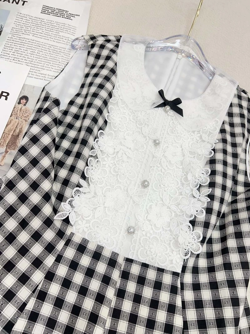 Indistinguishable Unclassified Brand Dress