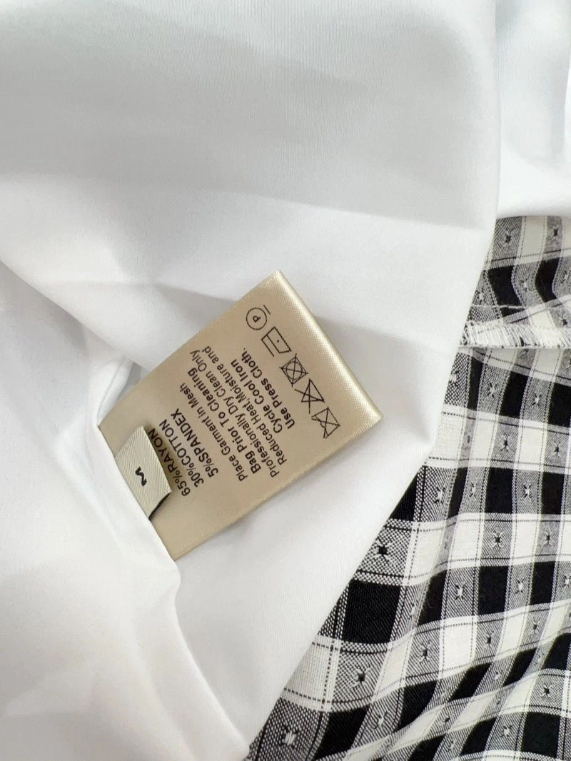 Indistinguishable Unclassified Brand Dress