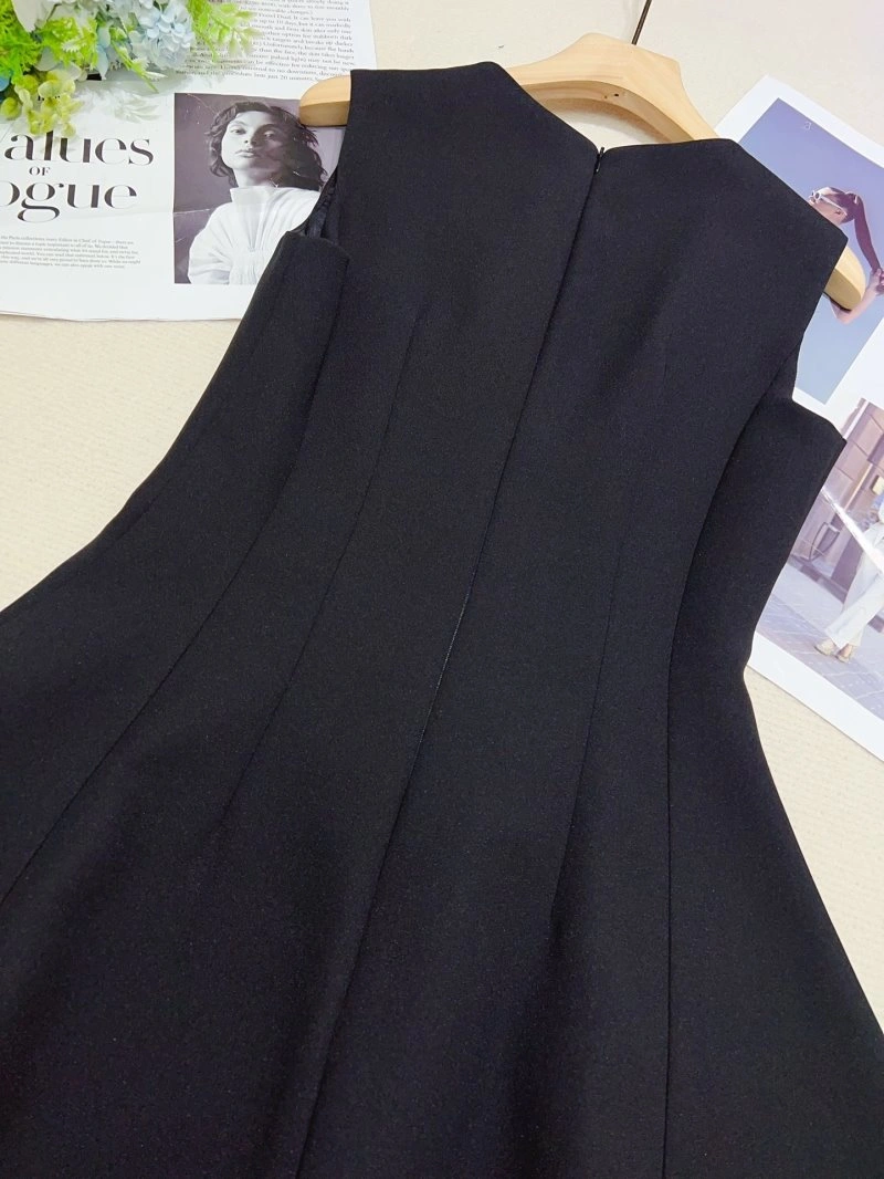Real Unclassified Brand Dress