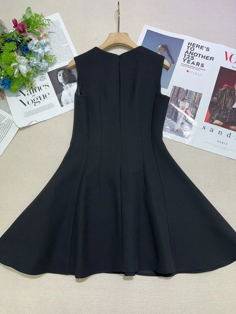 Real Unclassified Brand Dress