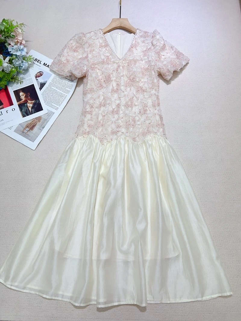 Inexpensive Unclassified Brand Dress